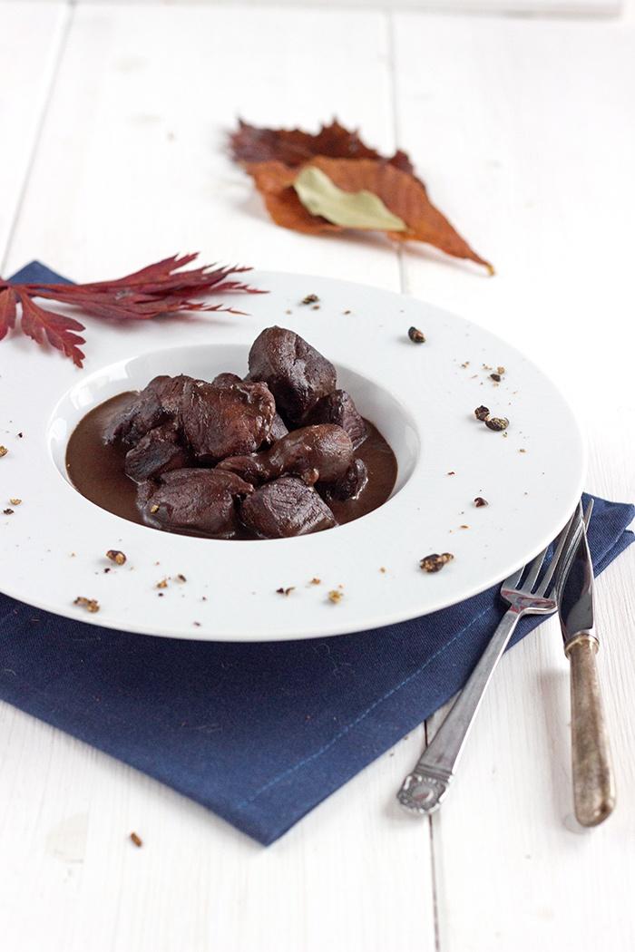 Traditional venison stew - Une French girl cuisine