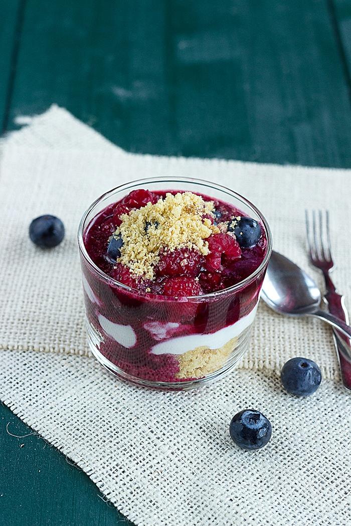 Recette trifle aux framboises et myrtilles - Une French girl cuisine