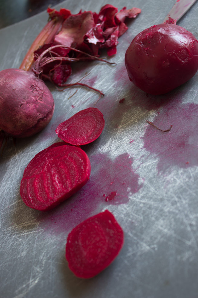 a French girl cuisineVerrine: Beetroot cream and parmesan chips!