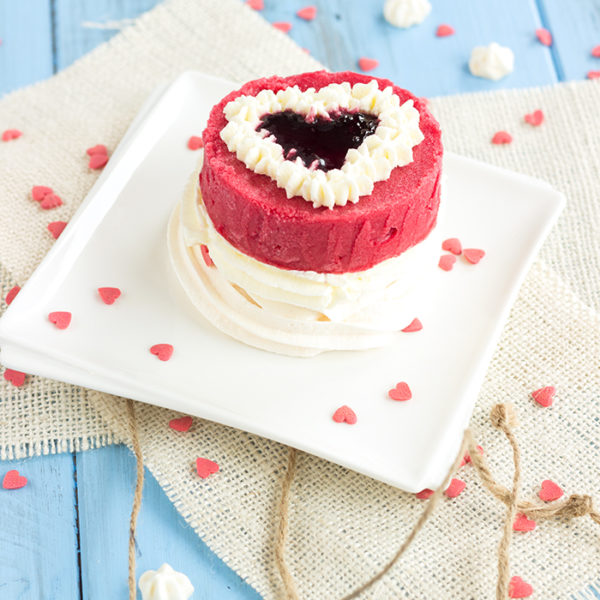 a French girl cuisineIndividual raspberry vacherin recipe for Valentine ...