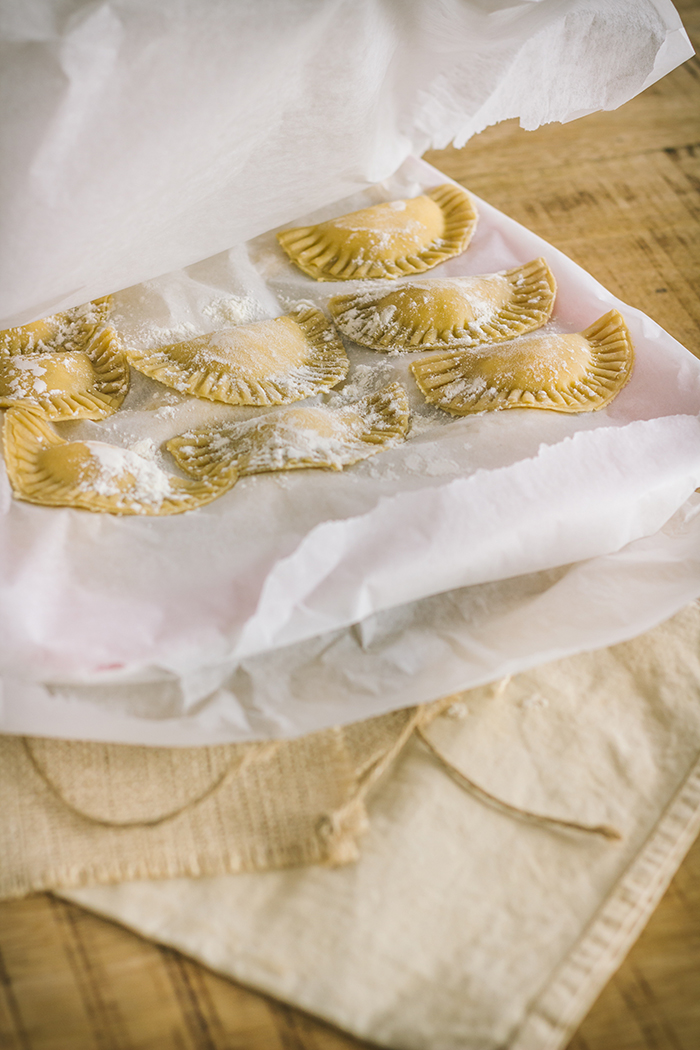 Homemade ravioli recipe with ricotta and truffle oil - a French girl ...
